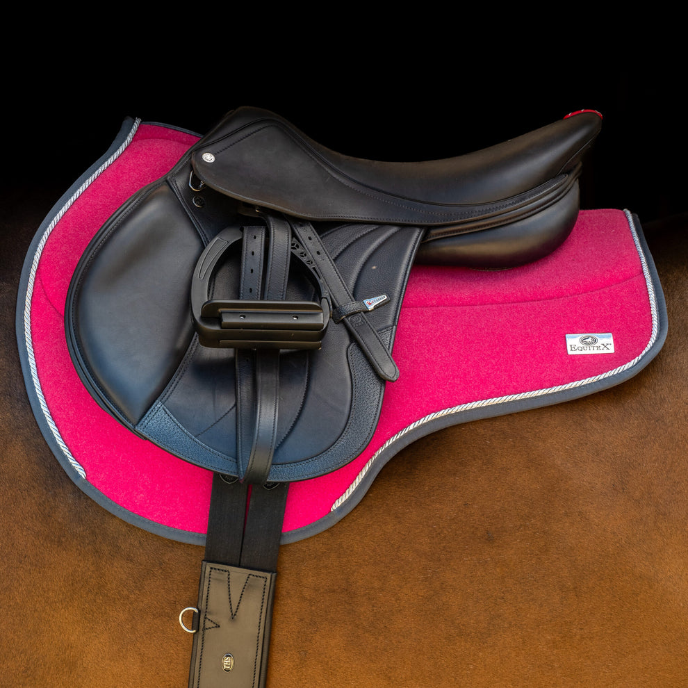 Close Contact Felt Saddle Pad – Luxury & Non-Slip – Equitex