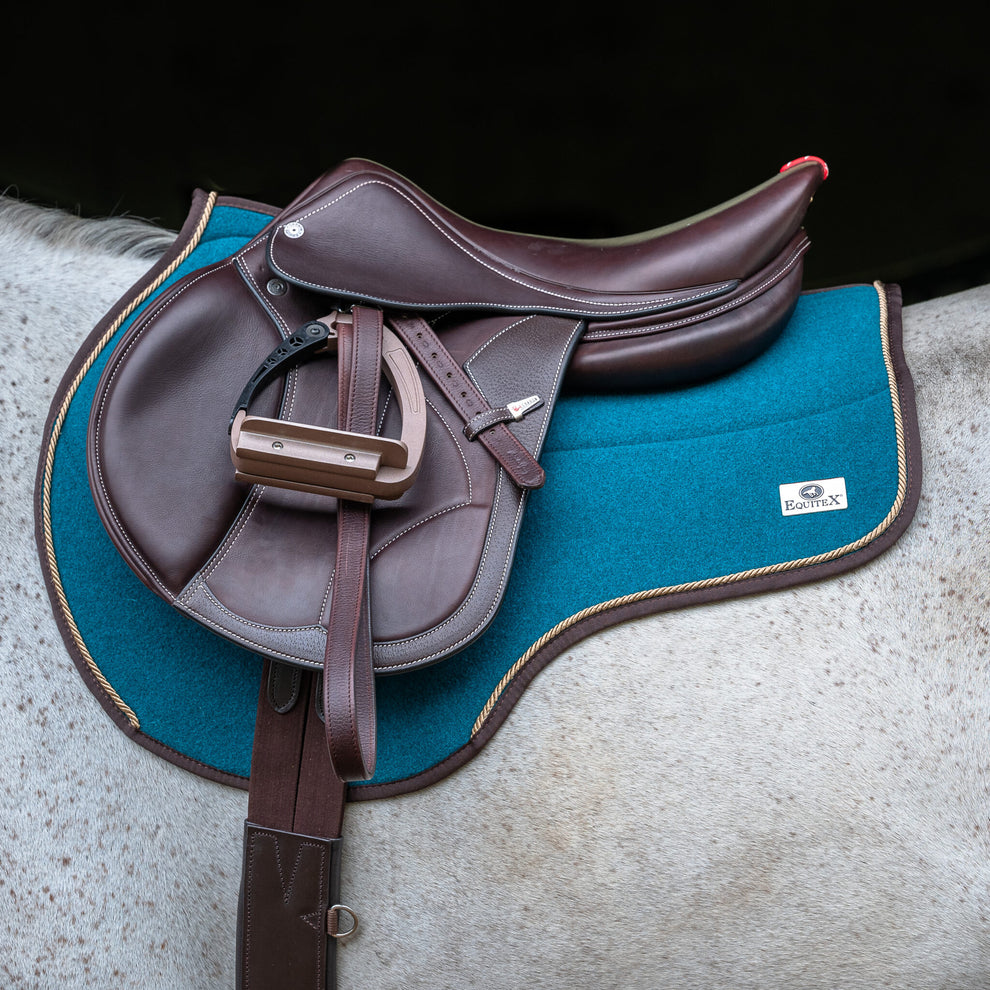 Close Contact Felt Saddle Pad – Luxury & Non-Slip – Equitex